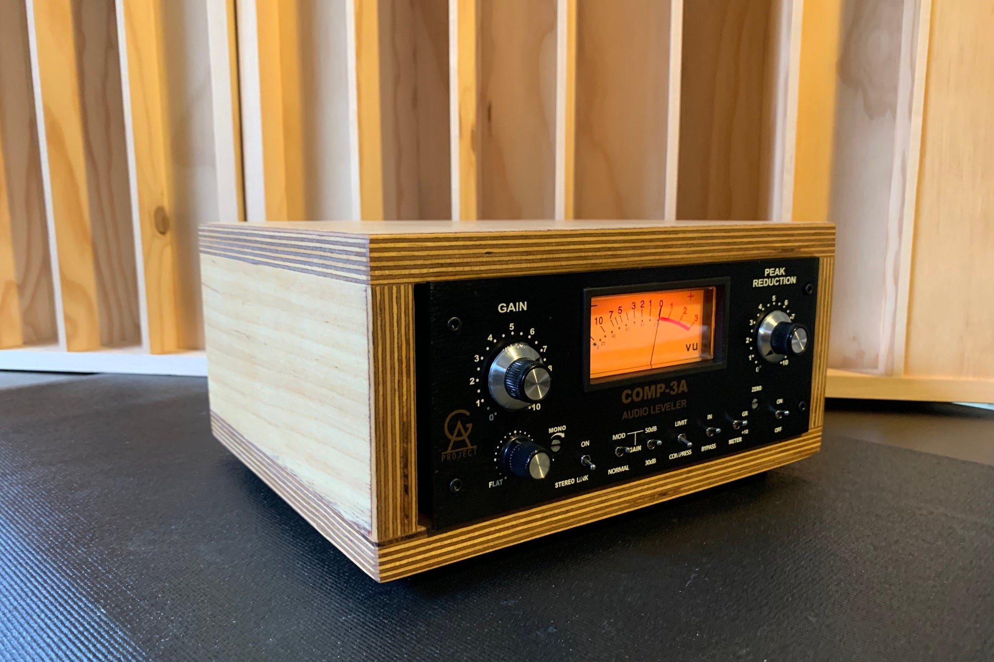 Half-Width Rack for Neve Portico, 5012, Motu, etc. – Carpenter Studio Gear